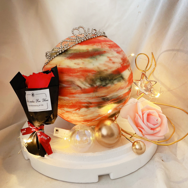 Mother and lover knock on cake | Ice cream/non-ice cream cake home ...